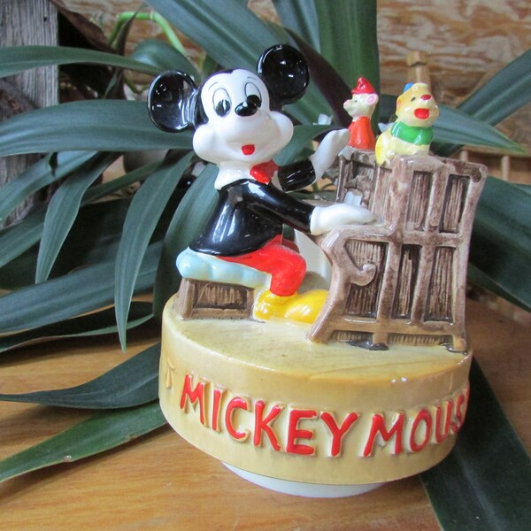 Mouse Music Box - Etsy