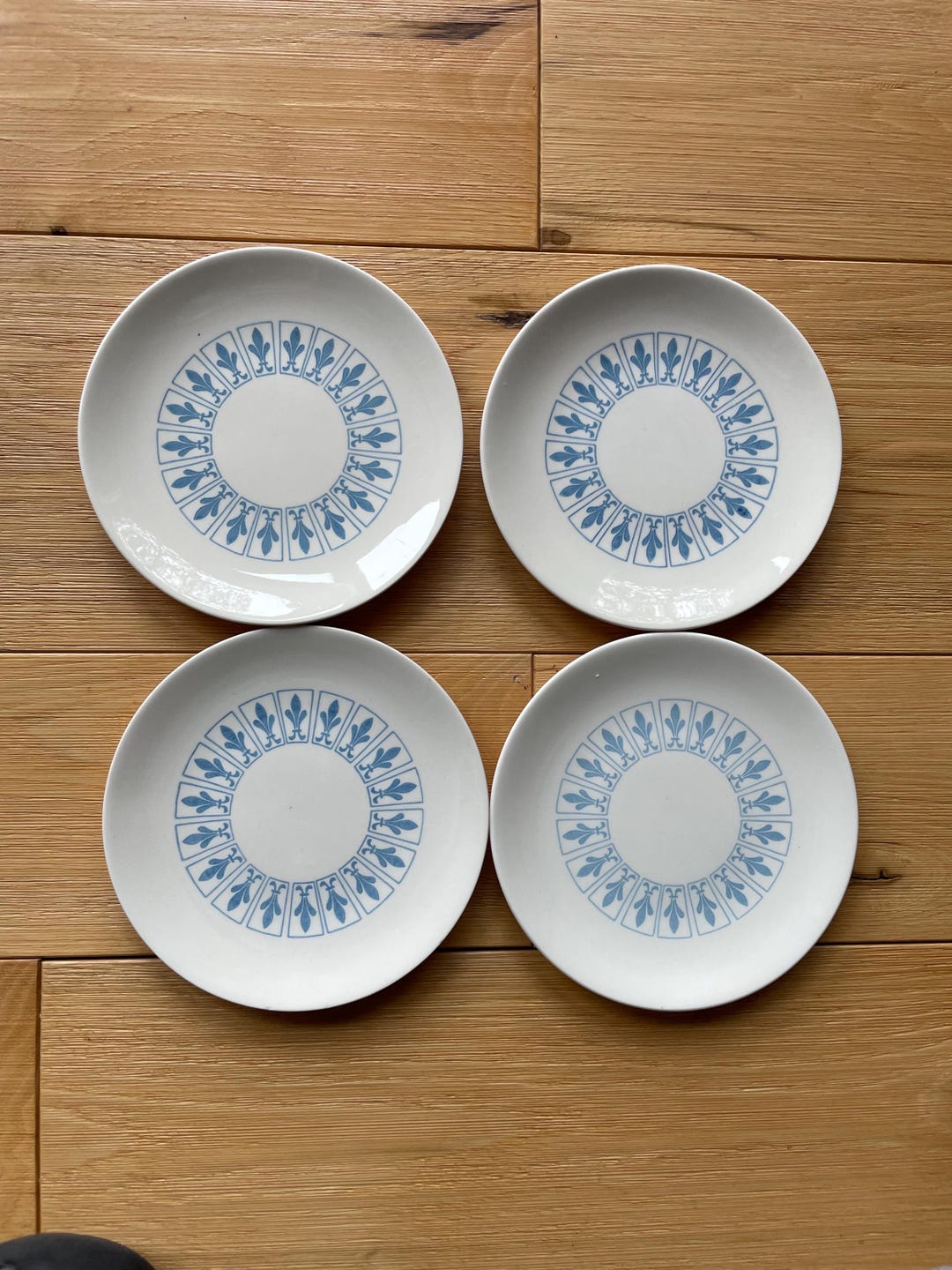 Vintage Dessert Plates With Blue Pattern - Etsy