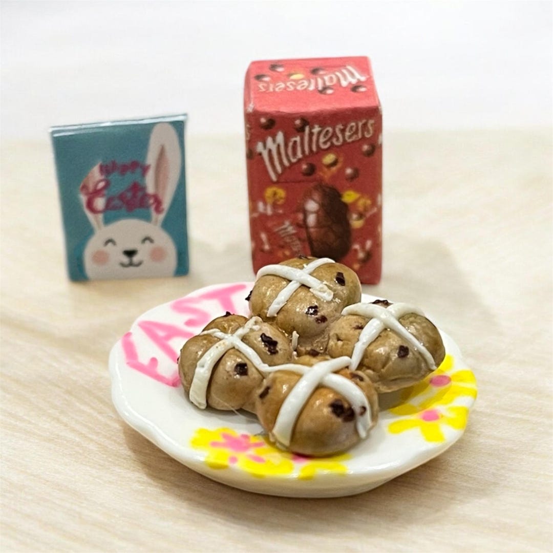 Miniature Easter Sets- Hot Cross Buns and Easter Egg- Chocolate Set ...