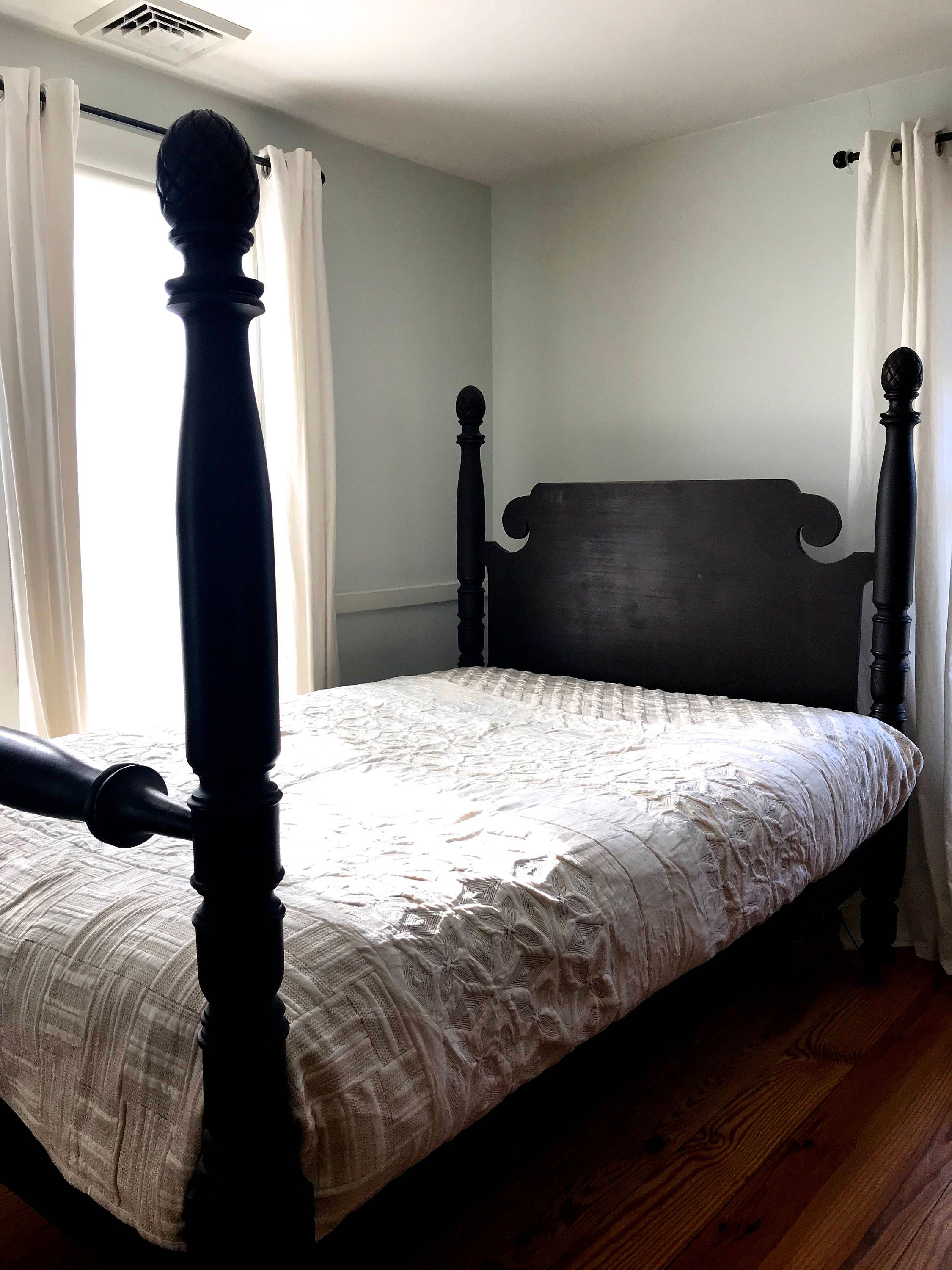 Antique Post Bed - Etsy