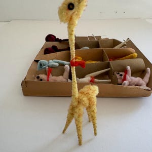 Vintage Pipe Cleaner Animals - Etsy