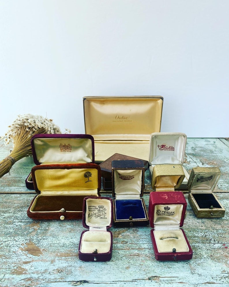 Antique Jewelry Box Display / Container / Ring Box - Etsy