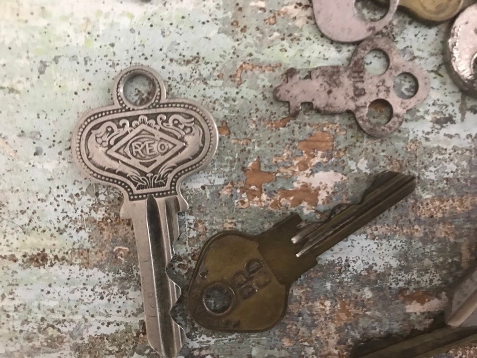 Antique / Vintage Keys Set of 50 | Etsy