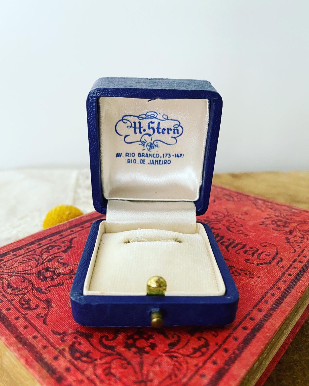 Vintage H. Stern Jewelry Box: Blue Leather Ring Display - Etsy