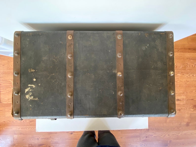 Antique Trunk Table - Etsy