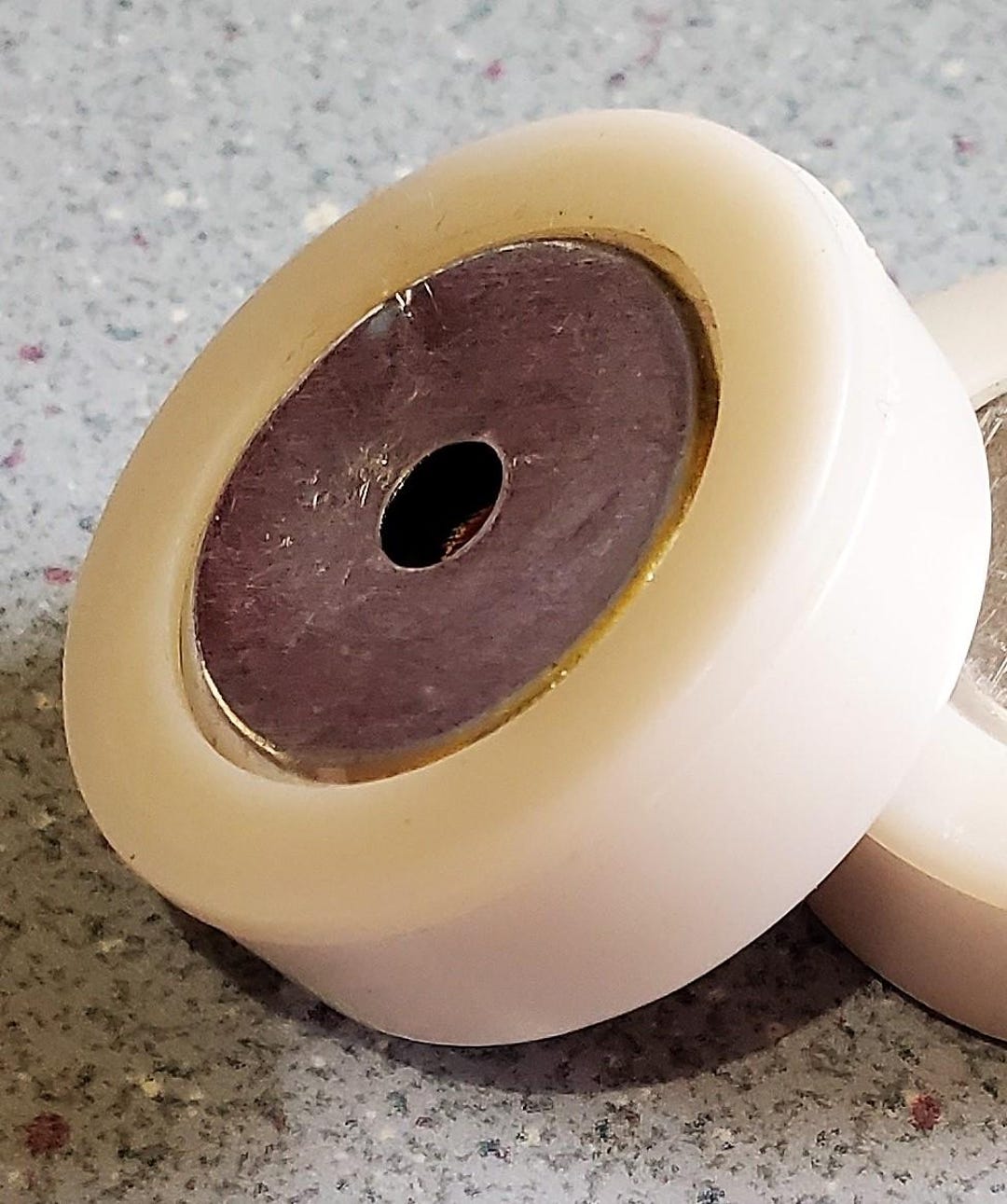 NEW - Three Christmas Song Medley - 1 Only Touch Button Music Box ...