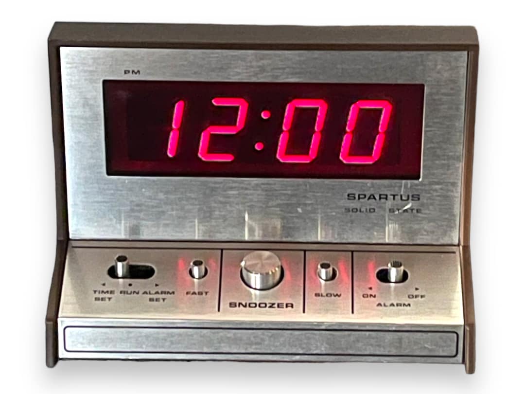 Vintage Spartus Alarm Clock With LED Digital Display WORKS - Etsy