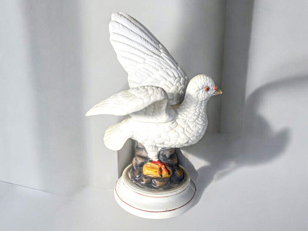 Vintage White Dove Statue / Dove Bird Figurine / Home Decor - Etsy