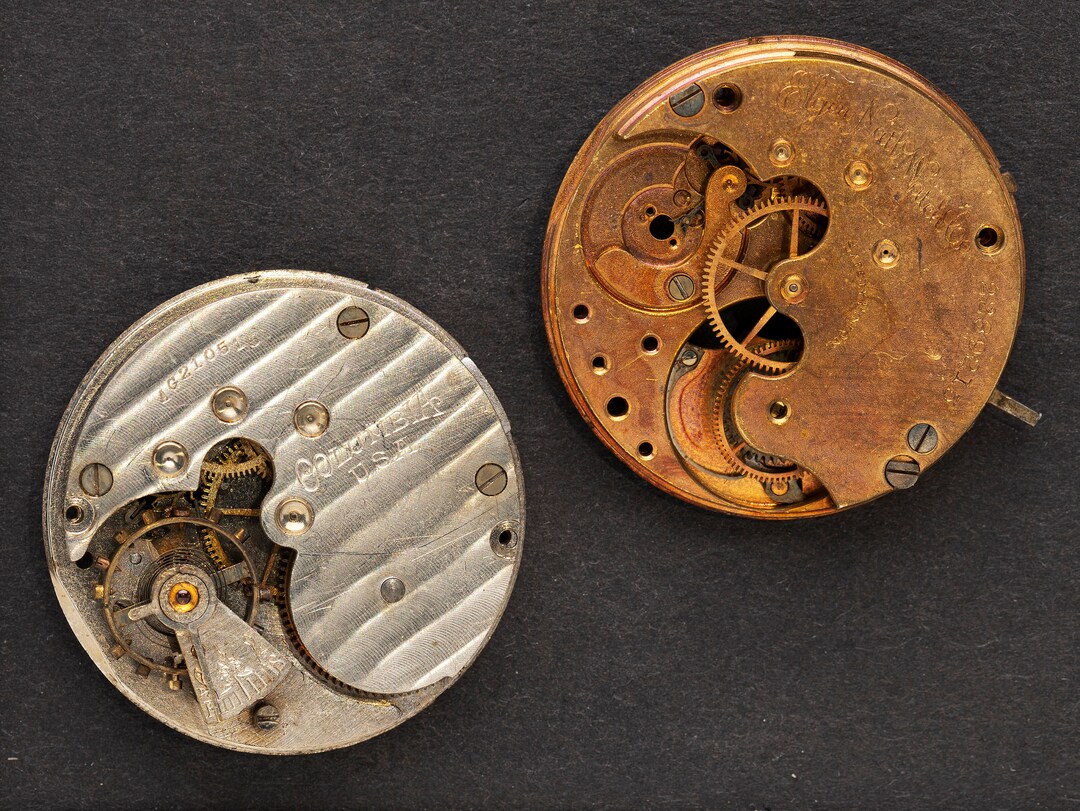 2 Vintage Pocket Watch Movements With Gears and Genuine Ruby Jewels ...