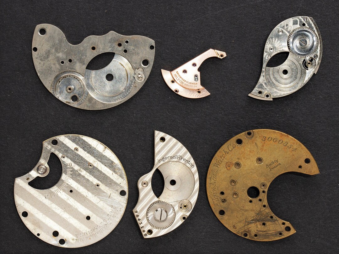 6 Vintage Pocket Watch Movement Plates, Decorative Engraved Metal, Some ...
