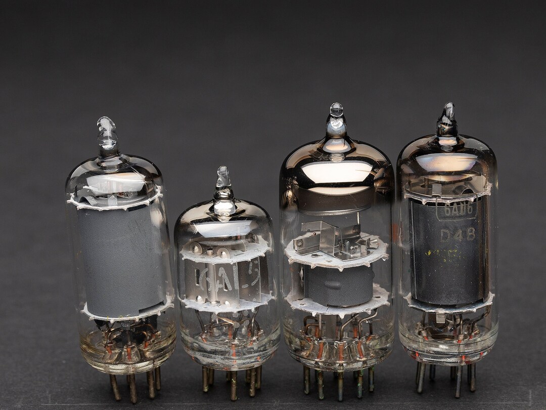 4 Vintage Vacuum Tubes, Radio Electron Tubes, Audio Amp or Amplifier ...