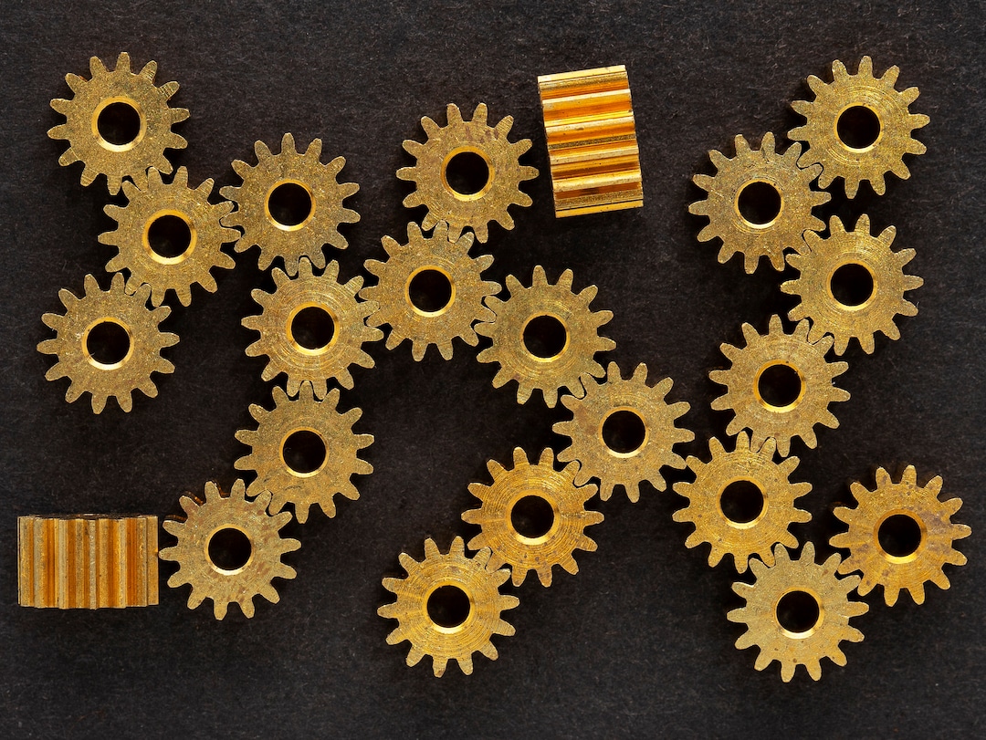 Lot of 20 Vintage Identical Brass Clockwork Gears - Each Brass Gear is ...