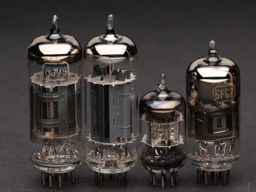 4 Vintage Vacuum Tubes, Radio Electron Tubes, Audio Amp or Amplifier ...
