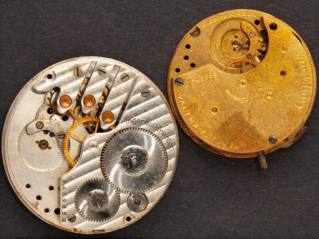 2 Vintage Pocket Watch Movements With Gears and Genuine Ruby Jewels ...