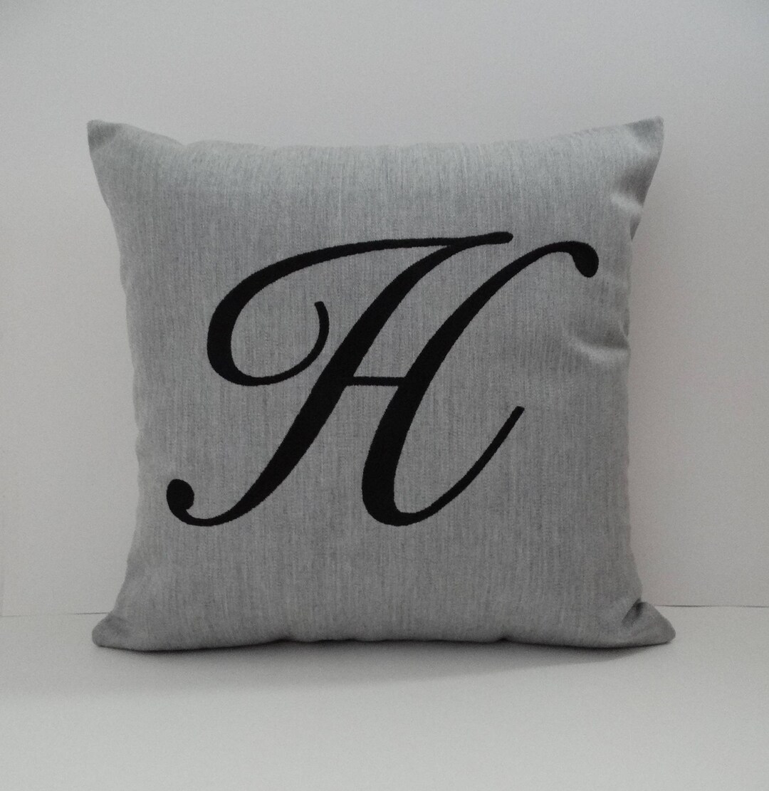 Coussin initiale Monogramme oreiller Coussin personnalisé Coussin ...