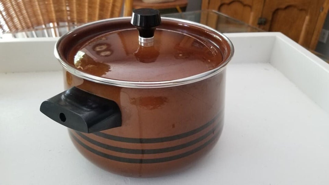 Vintage Retro Boho Mid Century MCM Farmhouse Dark Brown Black Stripe ...