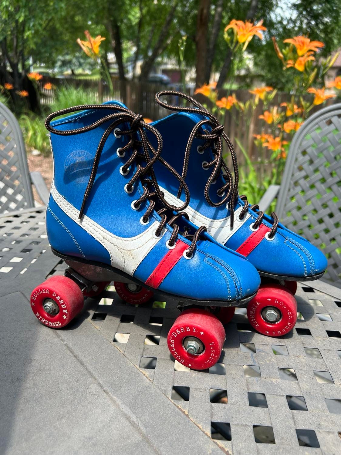 Vintage Red, White, and Blue Fireball Roller Derby Roller Skates Size 2 ...