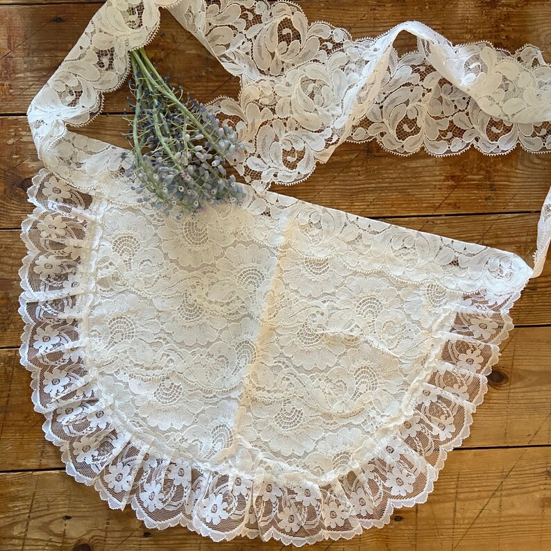 2 Set Vintage Aprons With Lace, Waitress Servant Half Apron, White ...
