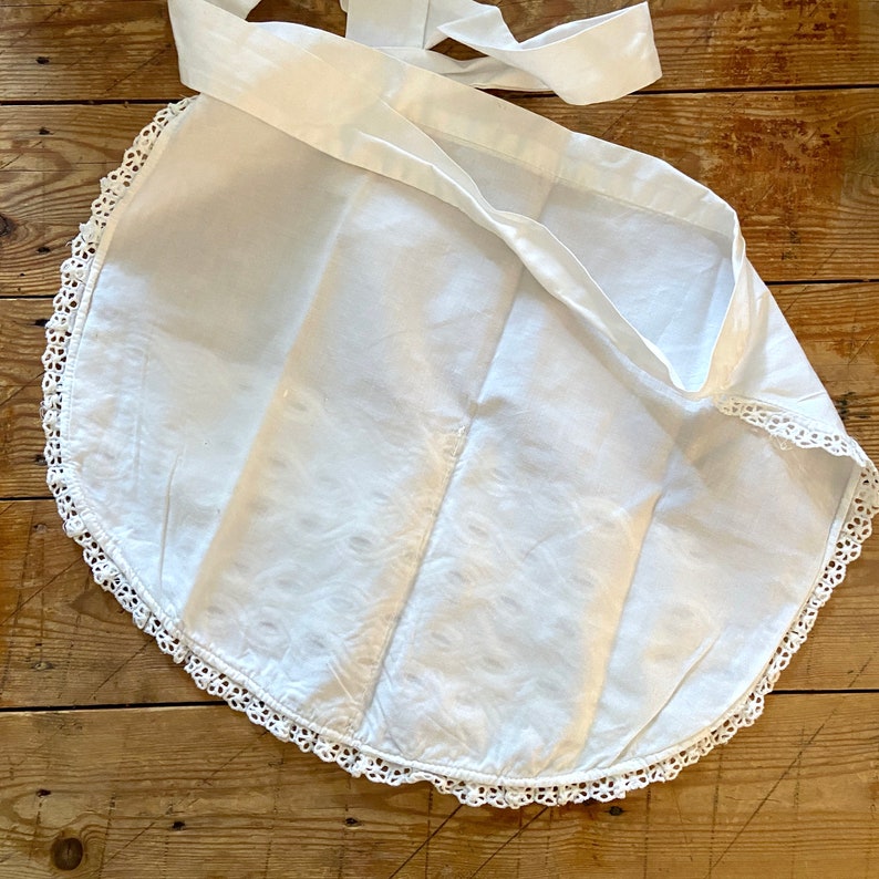 2 Set Vintage Aprons With Lace, Waitress Servant Half Apron, White ...