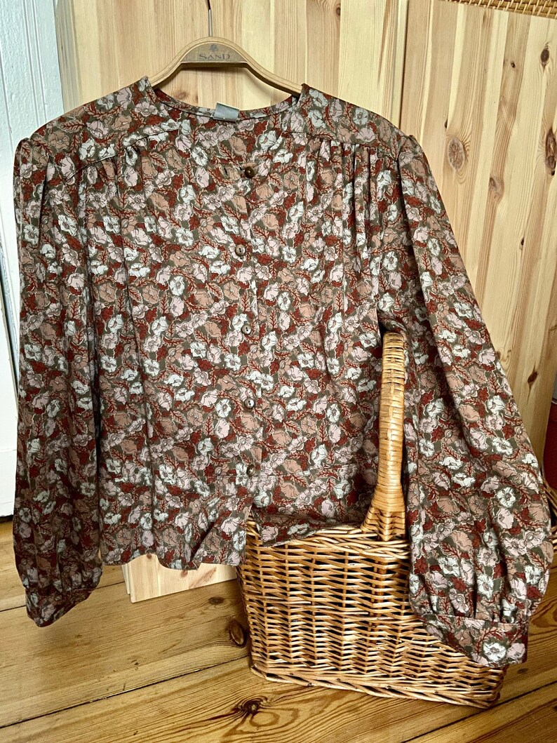 Cottagecore Floral Blouse / Vintage Puff Shoulder Blouse - Etsy