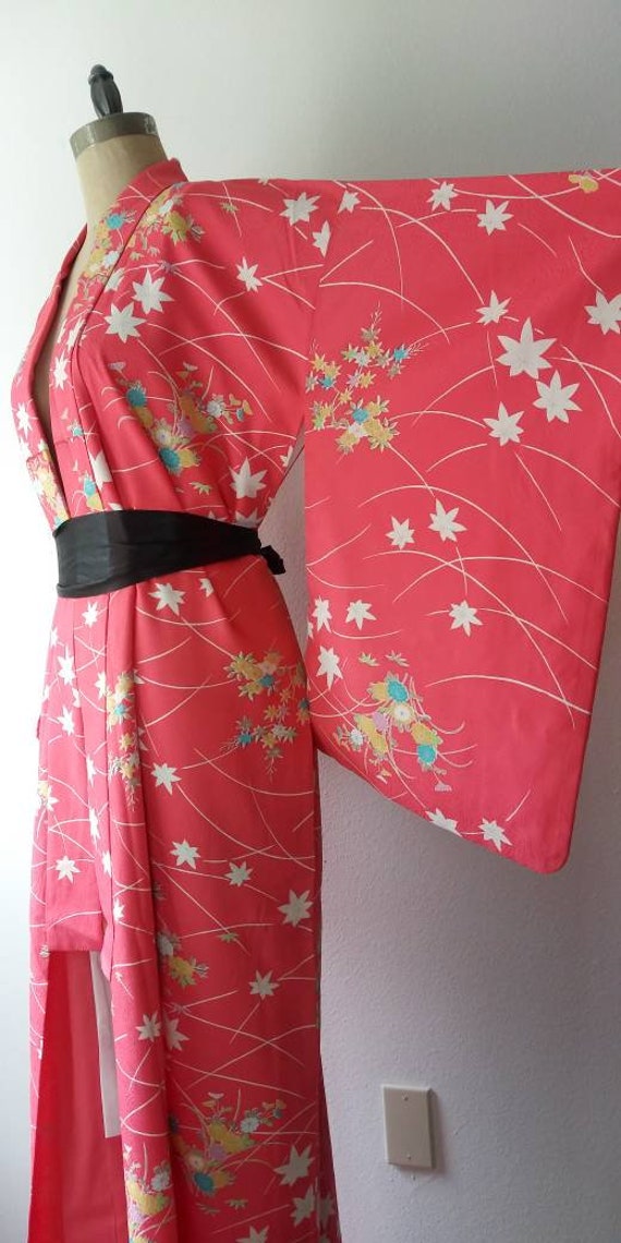Pink Maple Leaf Kimono - Gem