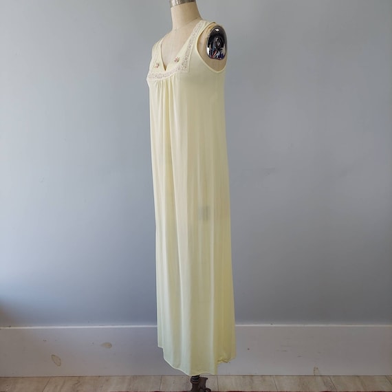 Pastel Yellow Long Nightgown By Glamor Girl Medium Gem