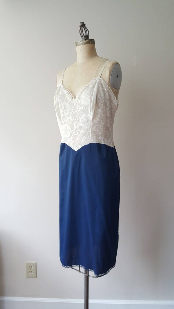 Two Tone Bright White and Navy Full Slip - 36 by Vani… - Gem