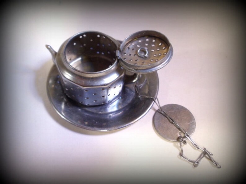 Vintage Tea Pot Tea Steeper or Defuser With Tray - Etsy