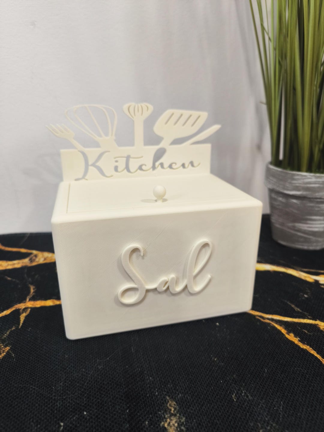 3D Printed Salt Shaker – Modern Design - Etsy