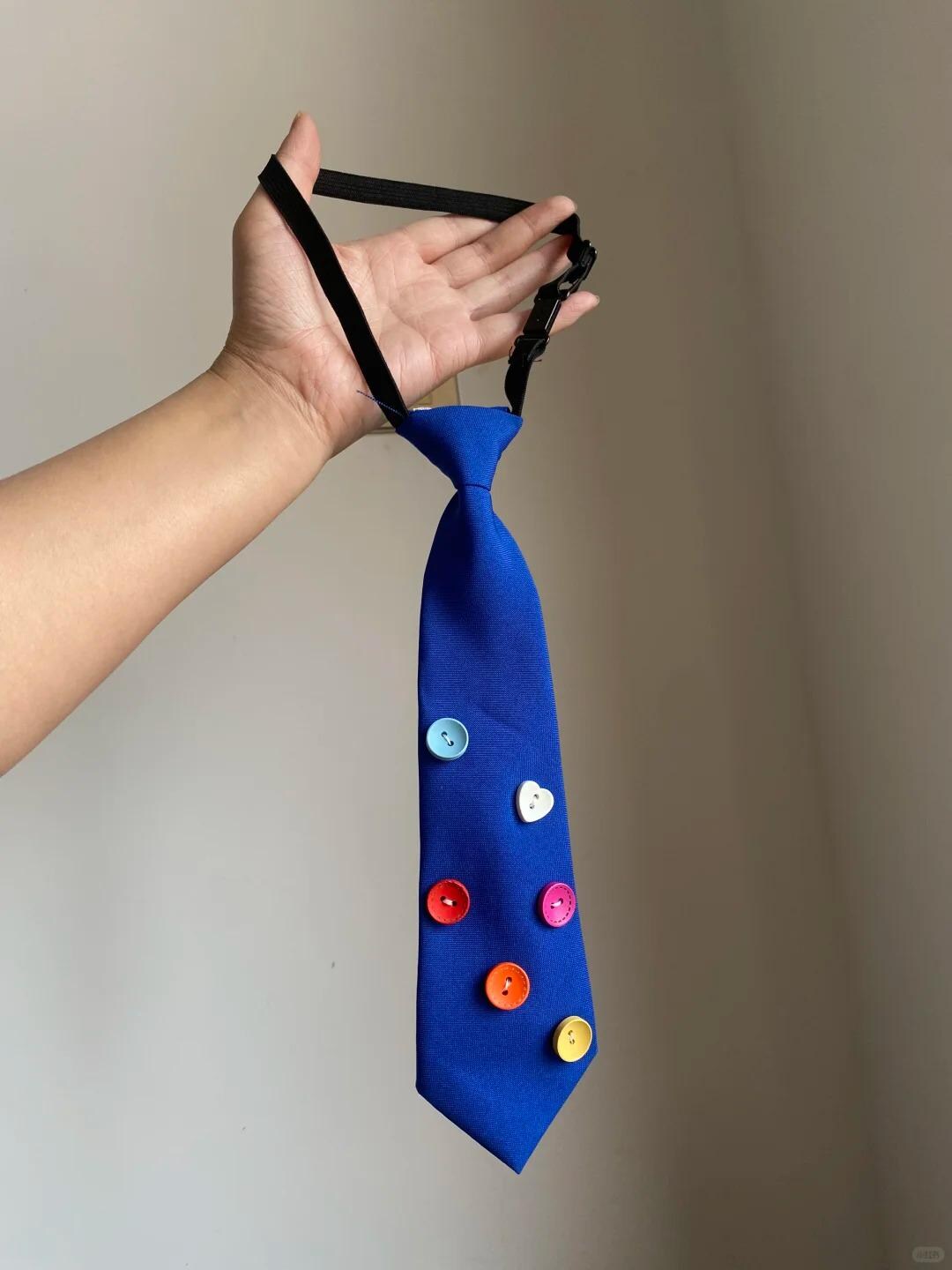 Blue Skinny Tie, Colorful Button Accents, Retro Neckwear - Etsy