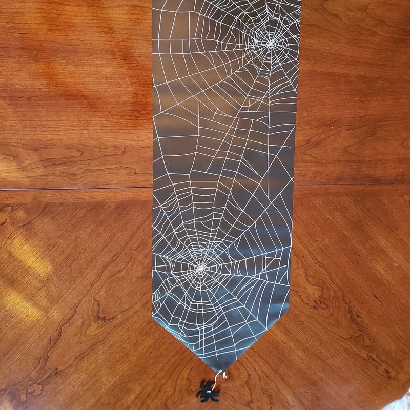 Spider Web Runner - Etsy