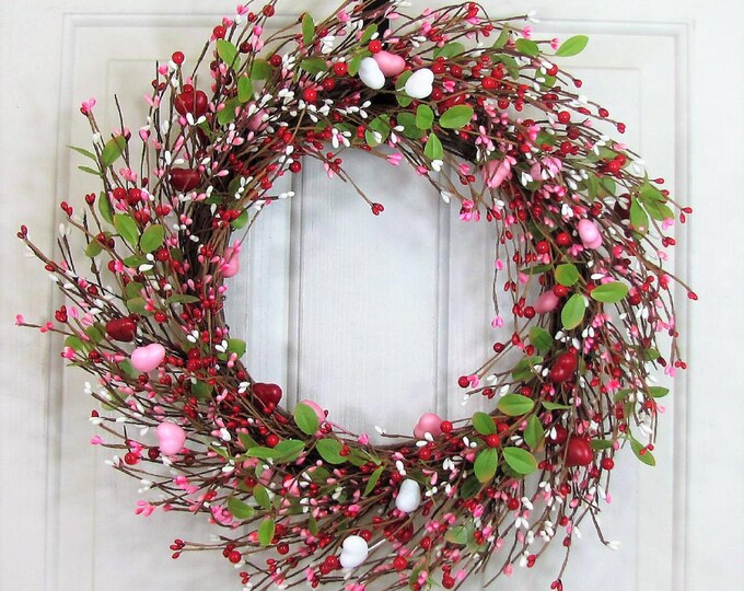 Valentine Red & Pink Heart Berry Wreath - Wreath for Valentine's Day ...