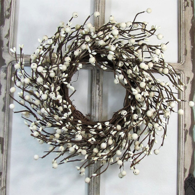 White Berry Wreath - Etsy