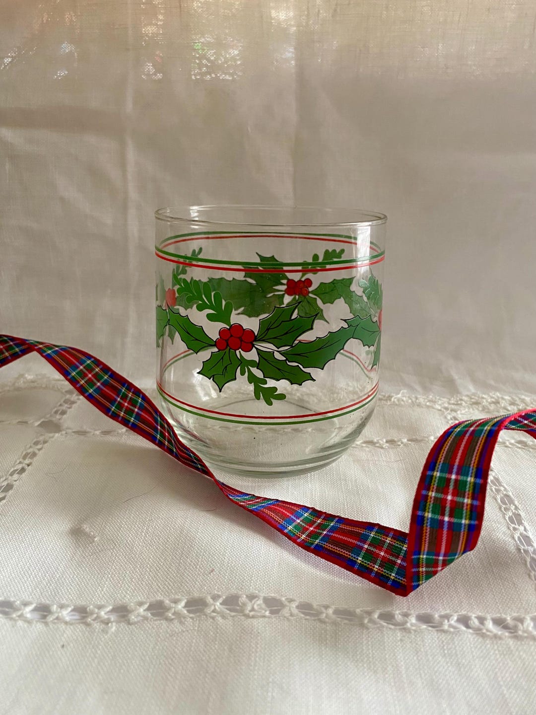 Vintage 1980s Indiana Glass Red and Green Christmas Holly 12 Oz ...
