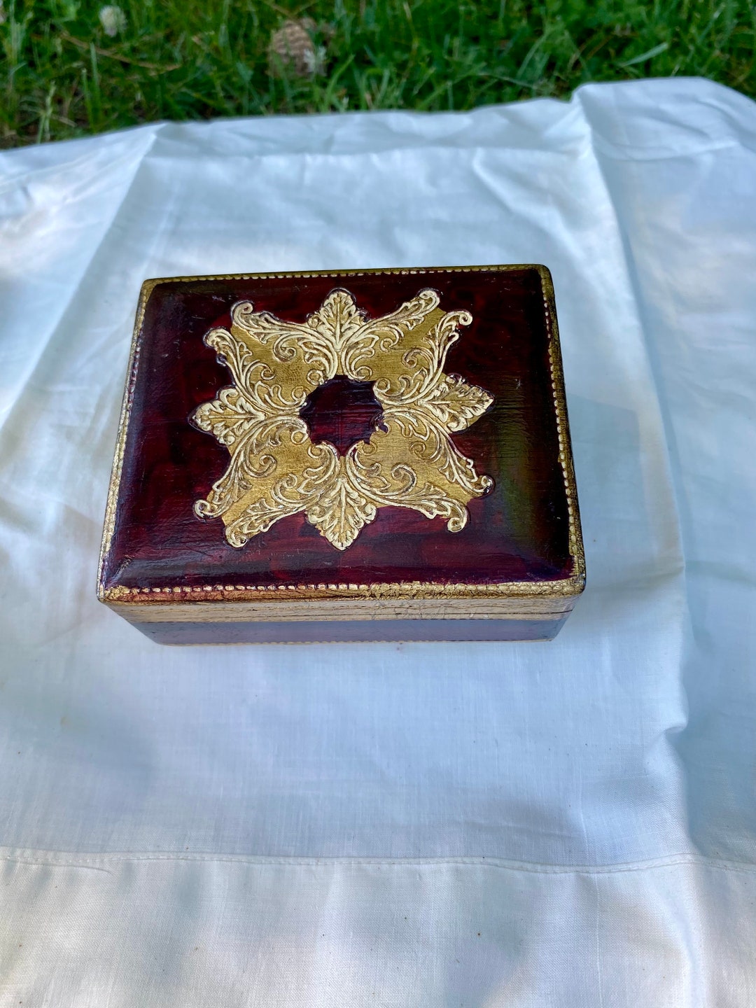 Vintage Italian Florentine Gold Gilt and Brown Keepsake Jewelry Box ...