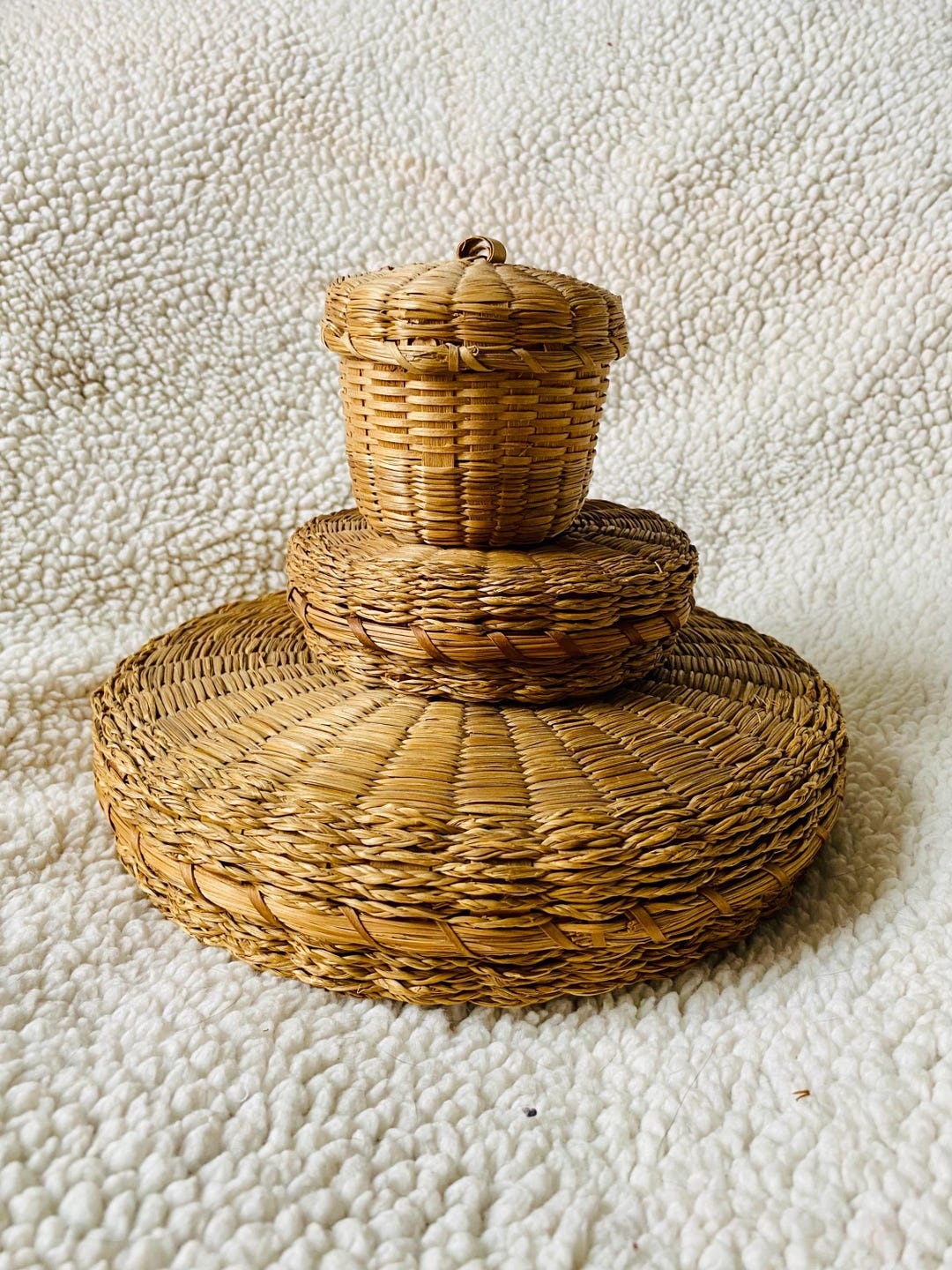 Vintage Trio Sweetgrass Lidded Small Native American Primitive Round ...