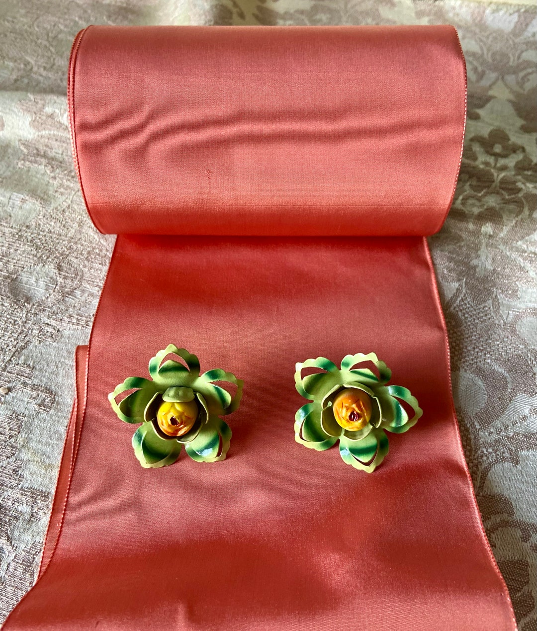 Vintage Pair Enameled Metal Decorative Flower Curtain Drapery Pin ...