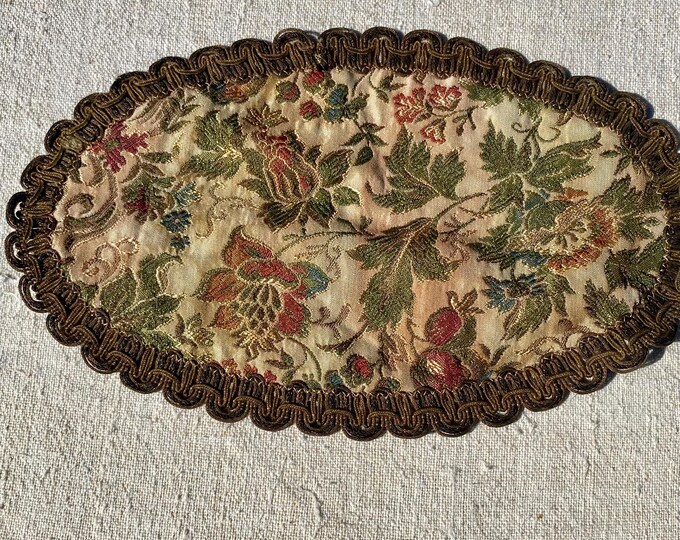 Vintage 1920s French Belgian Tapestry Jacquard Brocade Mat, Gold Thread ...