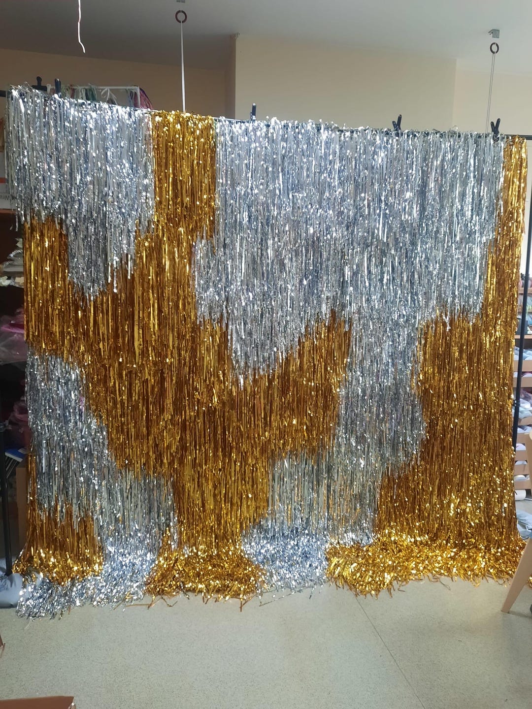 Gold & Silver Fringe Streamer Wall Backdrop Party Decor Birthdays ...