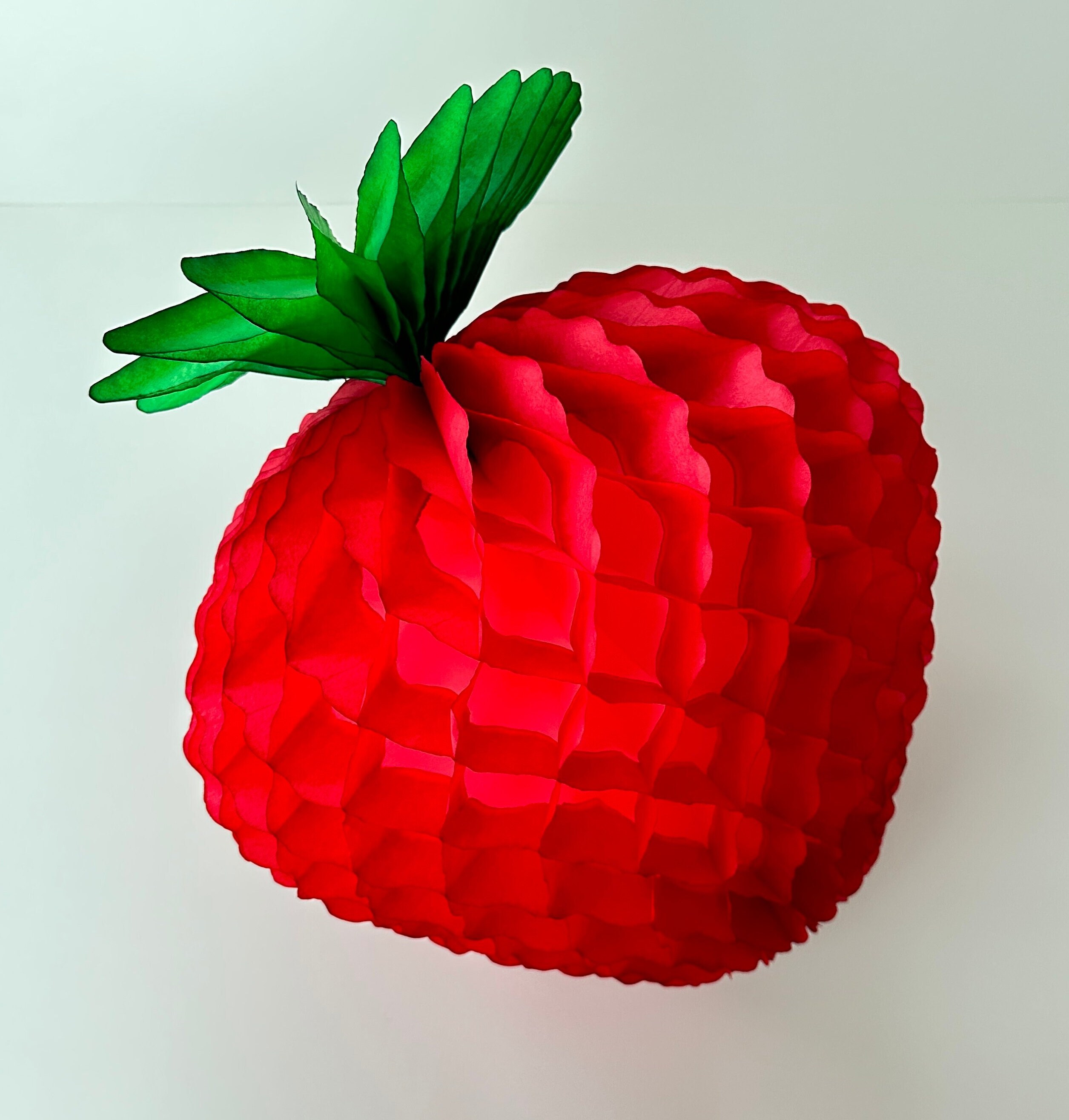 Paper Strawberry Honeycomb Decoration: Berry Sweet Party Decor (39cm ...