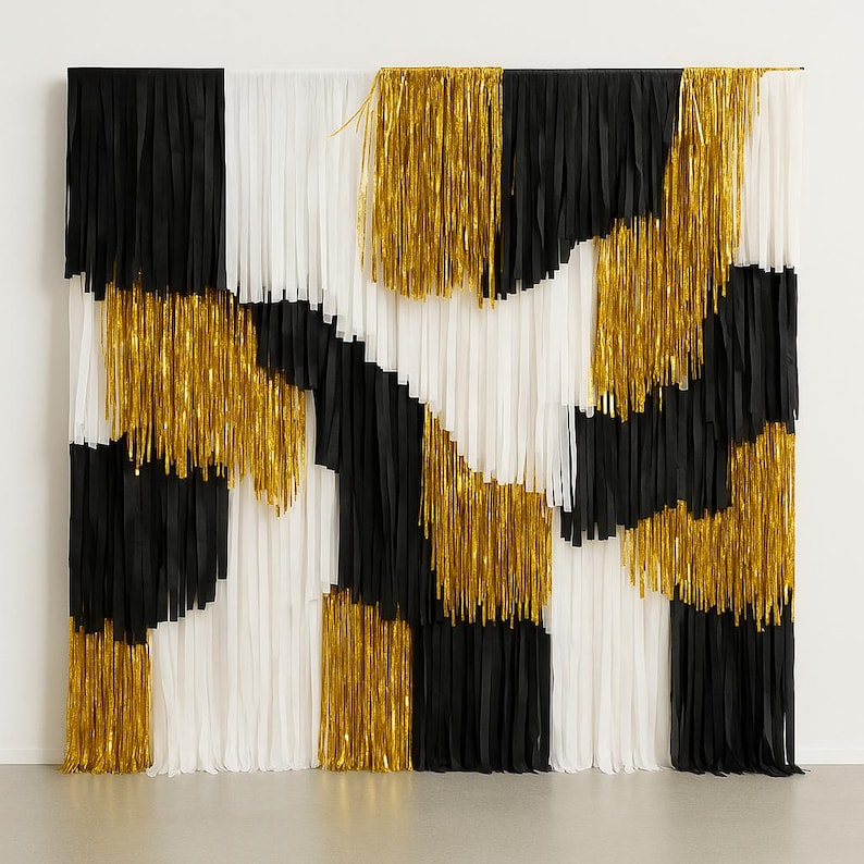 Lack White and Gold Fringe Backdrop – Streamer Wall for Parties ...
