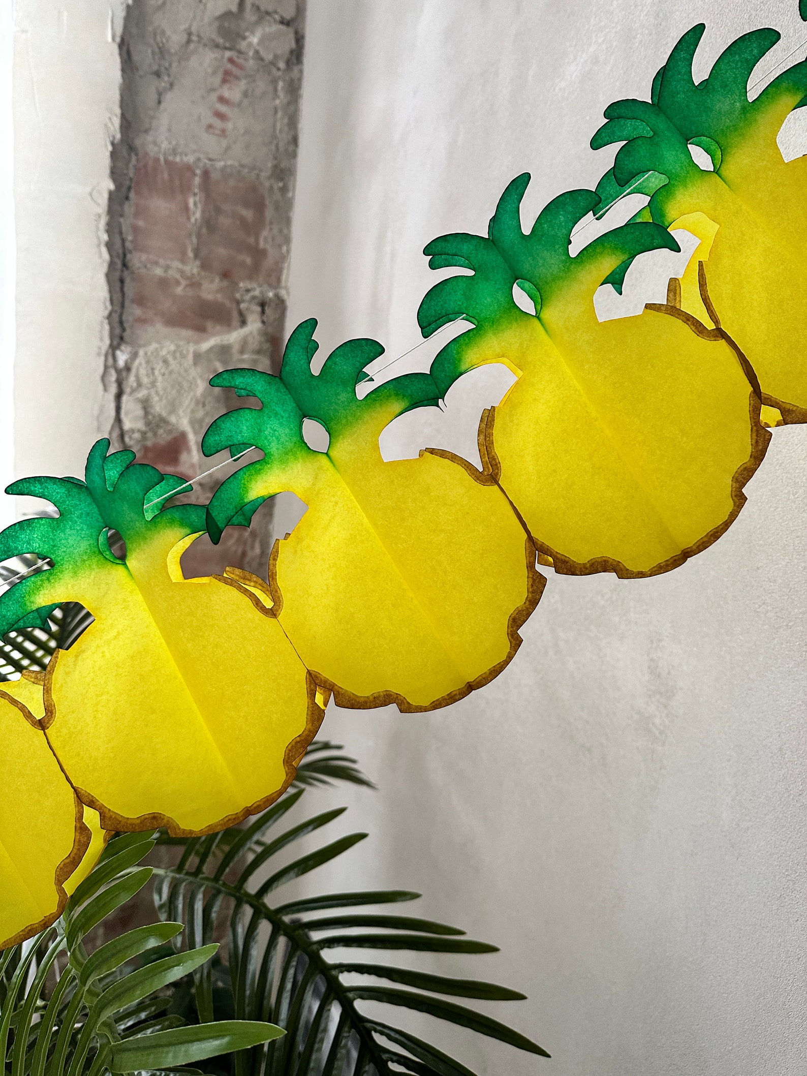Pineapple Paper Honeycomb Garland Party Decoration 3m /10ft Tropical ...