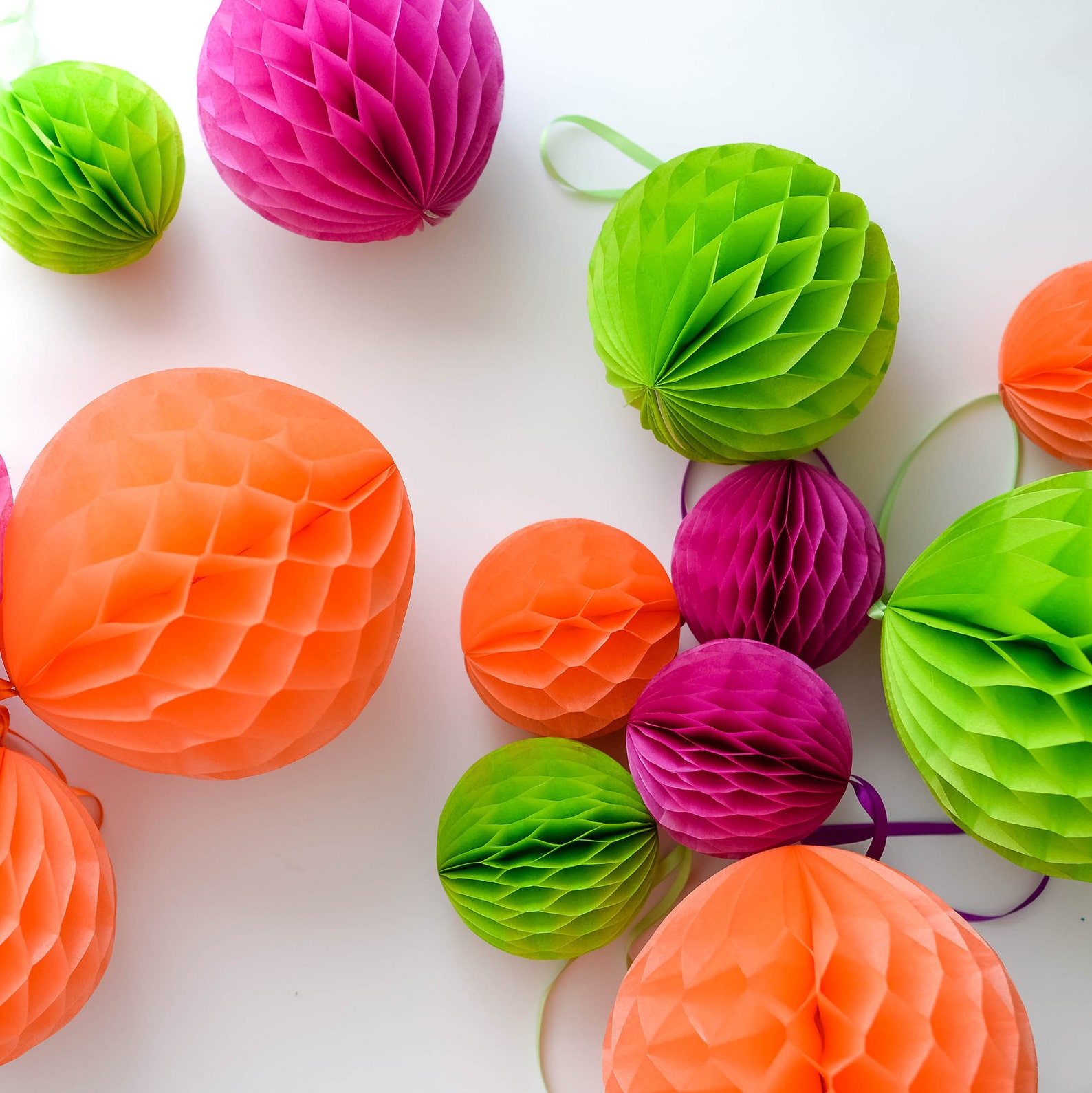 Paper Honeycomb Pom Poms Set of 8 Birthday Decoration S - Etsy