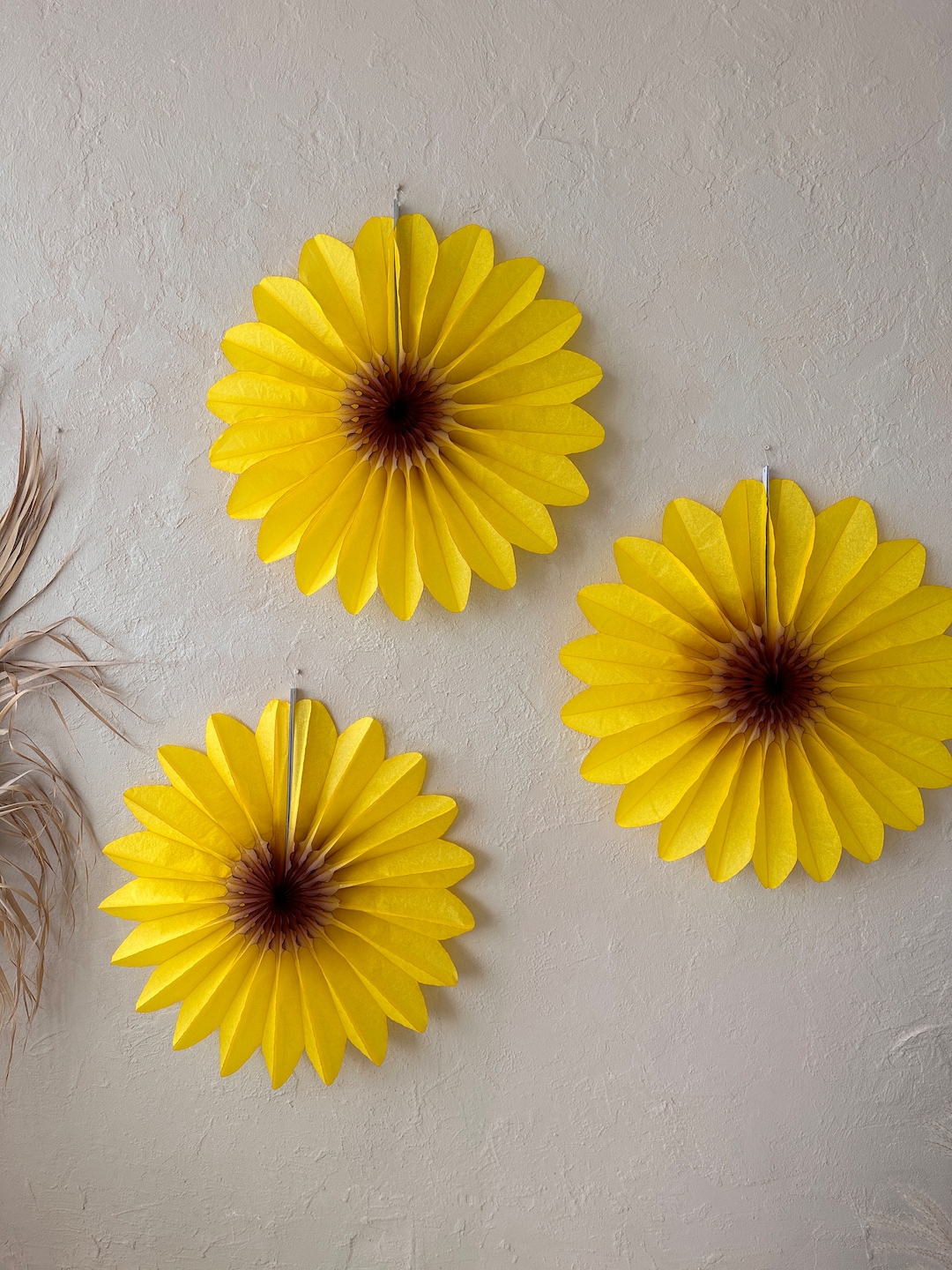 Yellow Paper Flower Fans 3psc Sunflowers Huge Paper Fan Party ...