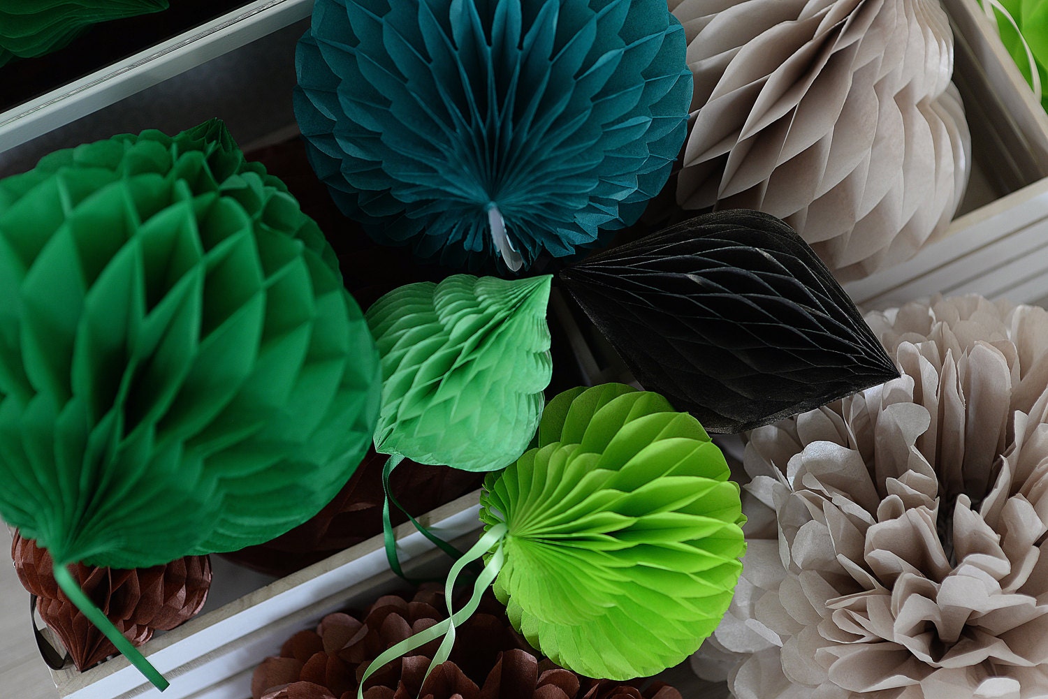 Paper Bauble Honeycomb Decoration Paper Teetotum Paper - Etsy UK