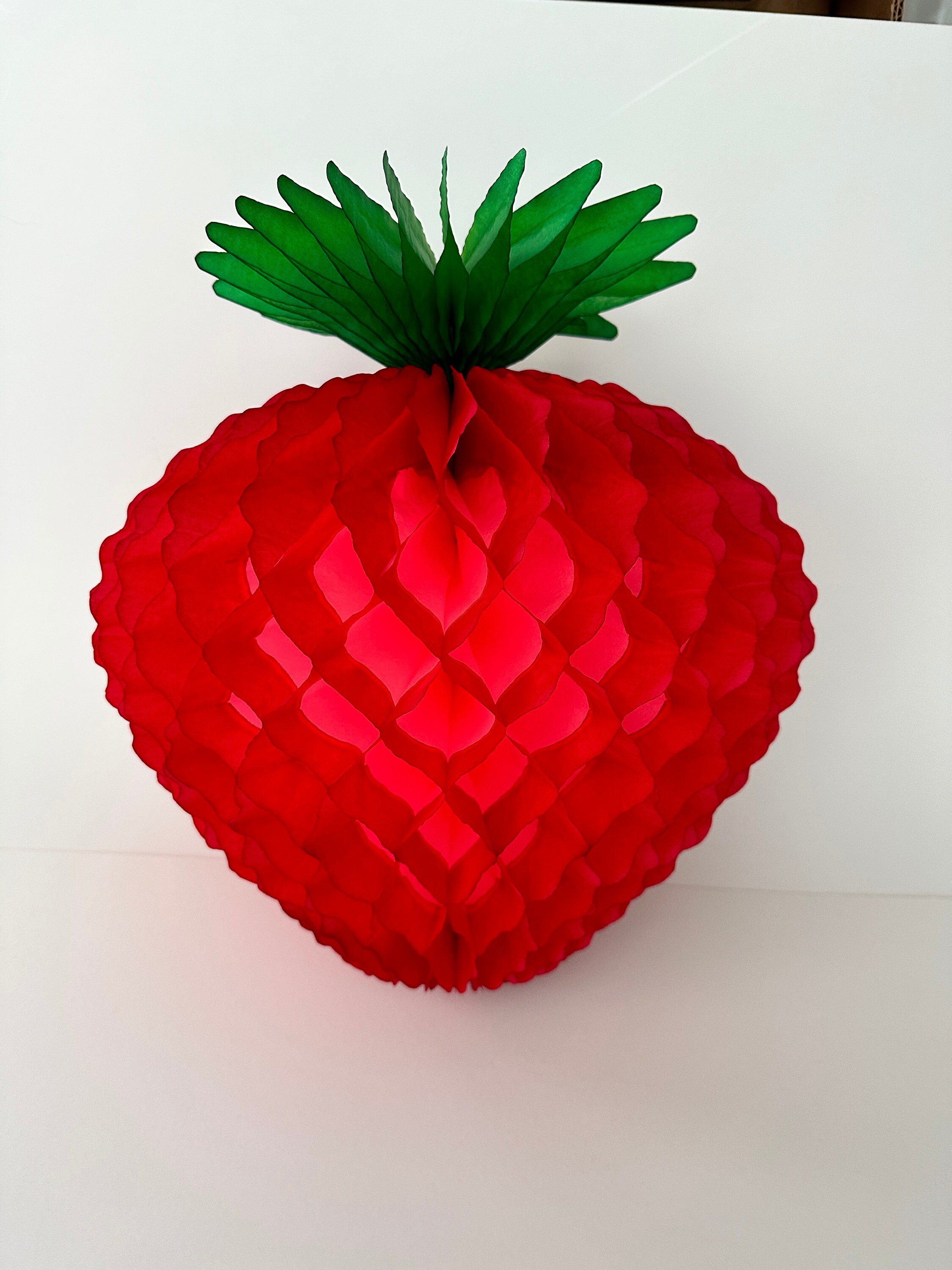 Paper Strawberry Honeycomb Decoration: Berry Sweet Party Decor (39cm ...