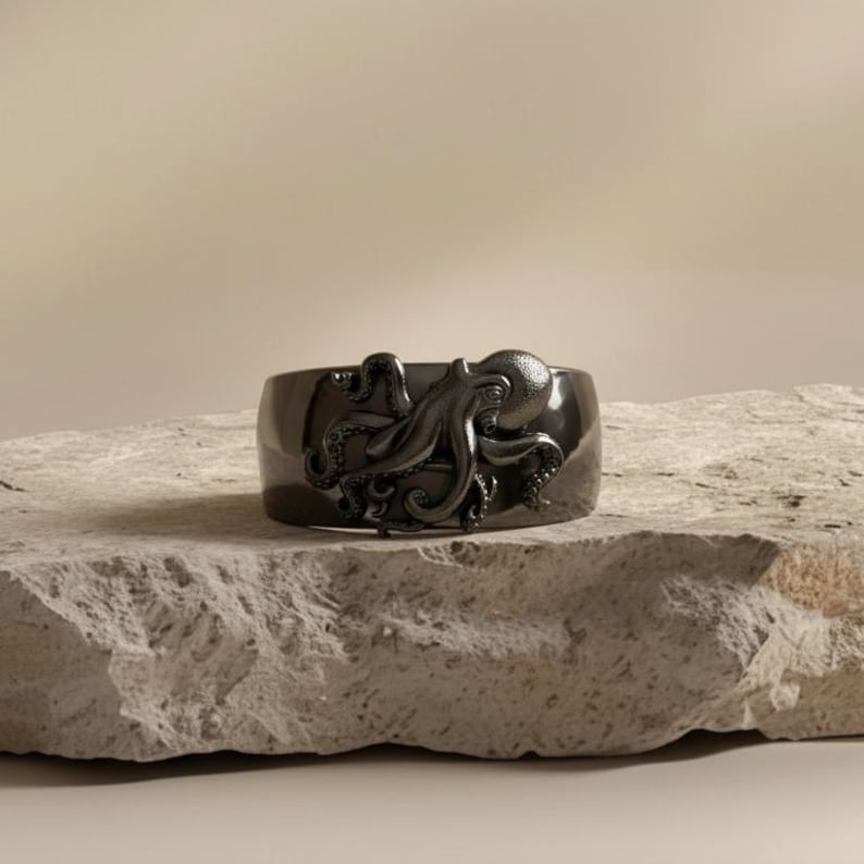 Sterling Silver Octopus Ring, Kraken Tentacle Wide Band, Gothic Ocean ...