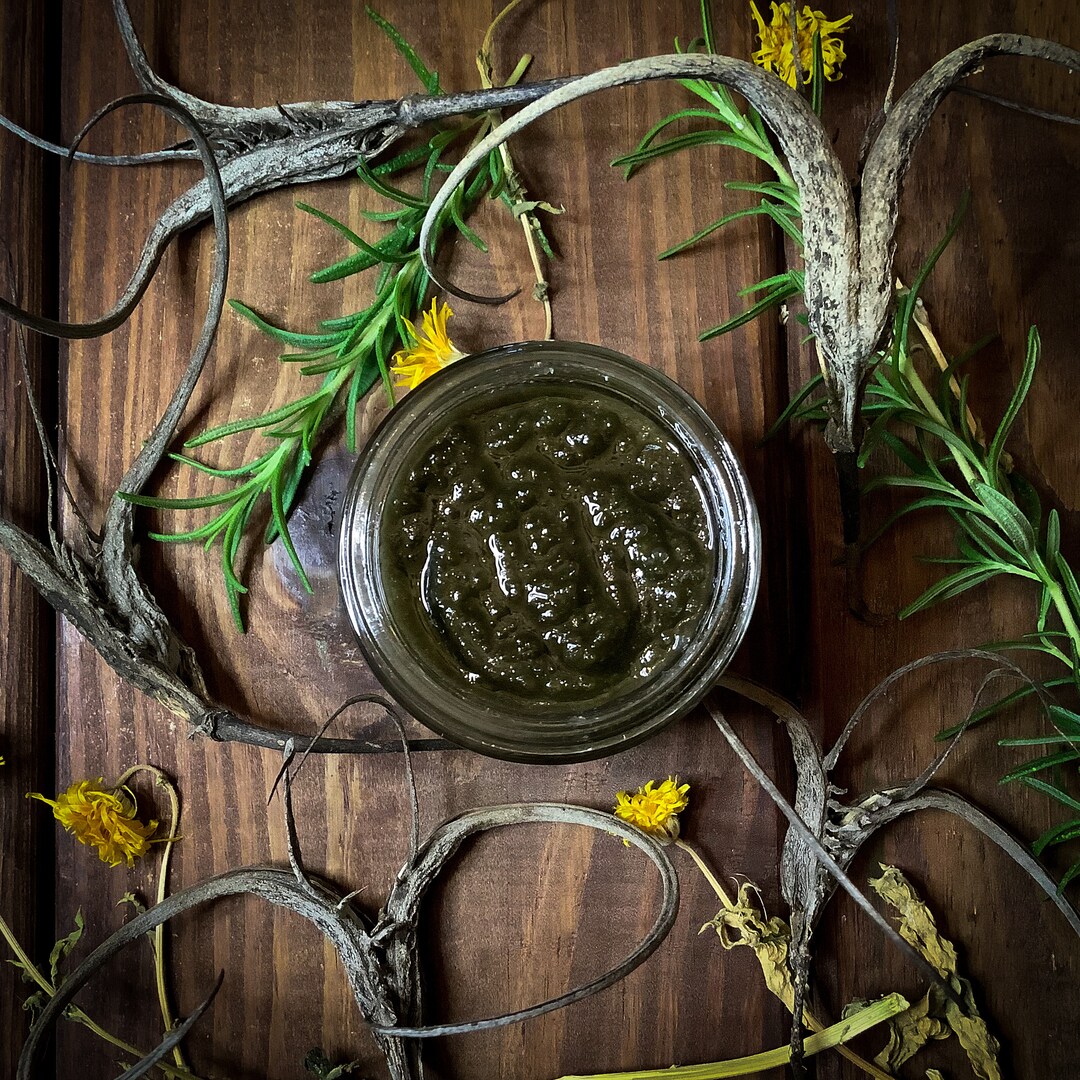 Devils Claw Magnesium Salt & Glacial Silt Deep Recovery Scrub for Body ...