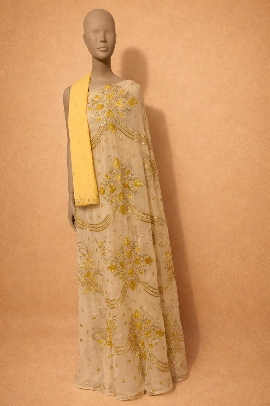 Ivory & Gold Dirac Set Unsewn | Embroidered Dirac, Googarad W ...