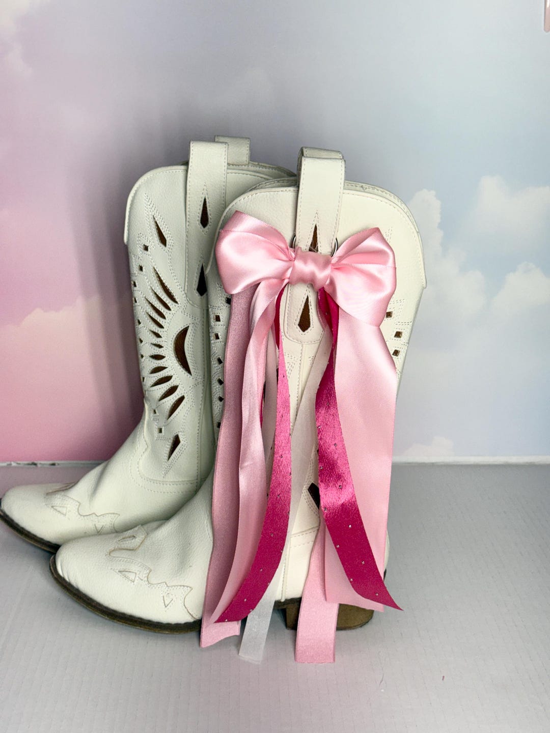 Megan Concert Bows for Cowboy Boots | Pink Bows for Cowboy Boots ...